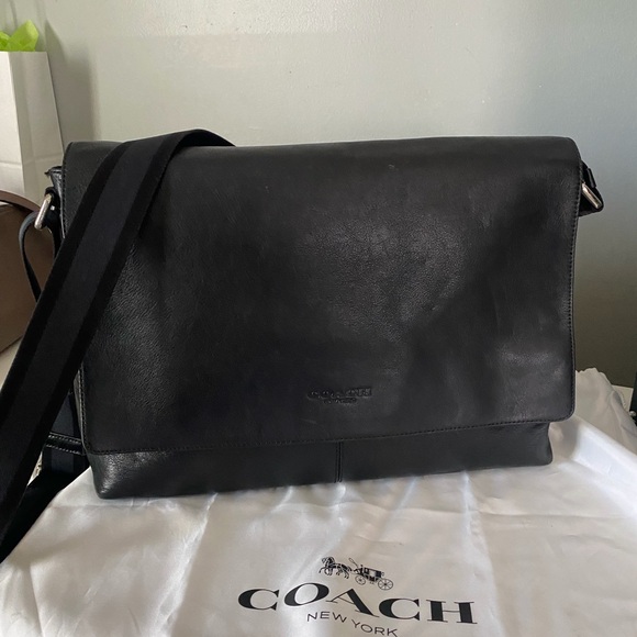 Coach | Bags | Coach Mens Messenger Bag In Smooth Leather | Poshmark